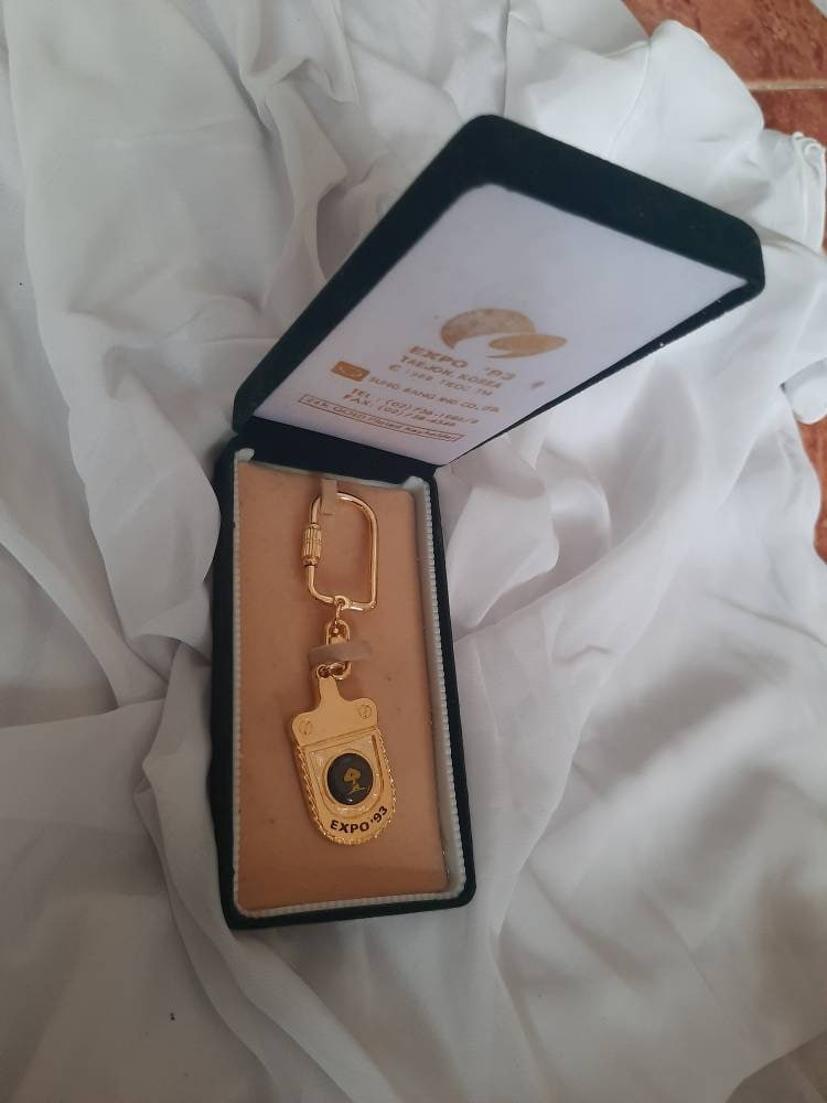 Vintage 24K Gold Plated Key Ring Korea International Expo 93 - Etsy