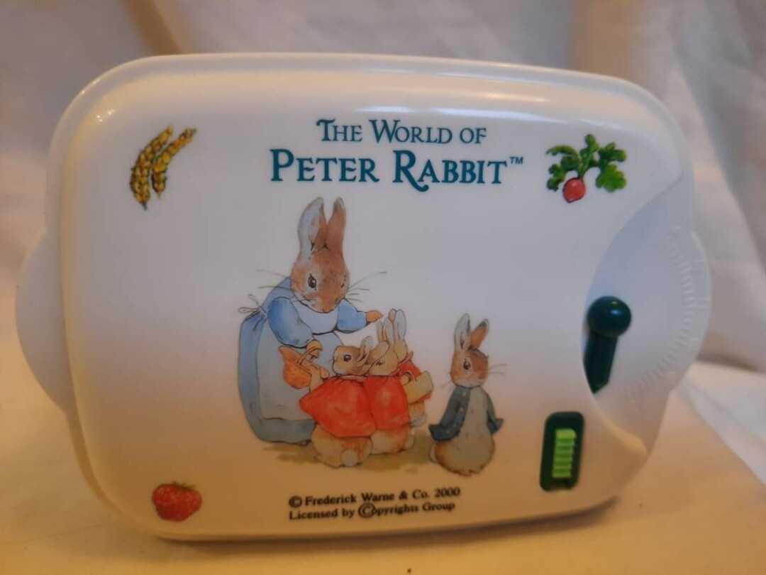 2000 Vintage Peter Rabbit 5 Piece Tupperware Set. New in Box. - Etsy
