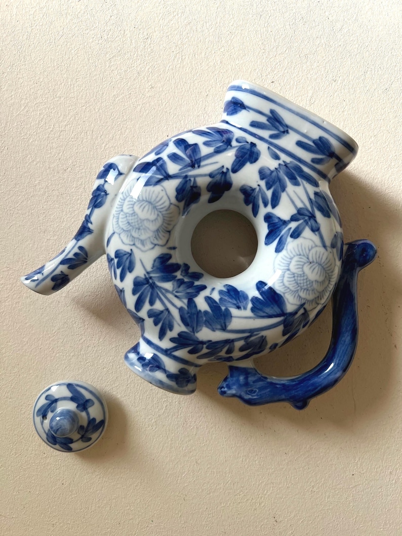 1980s Chinoiserie Hand-painted Blue and White Decorative Teapot - Etsy