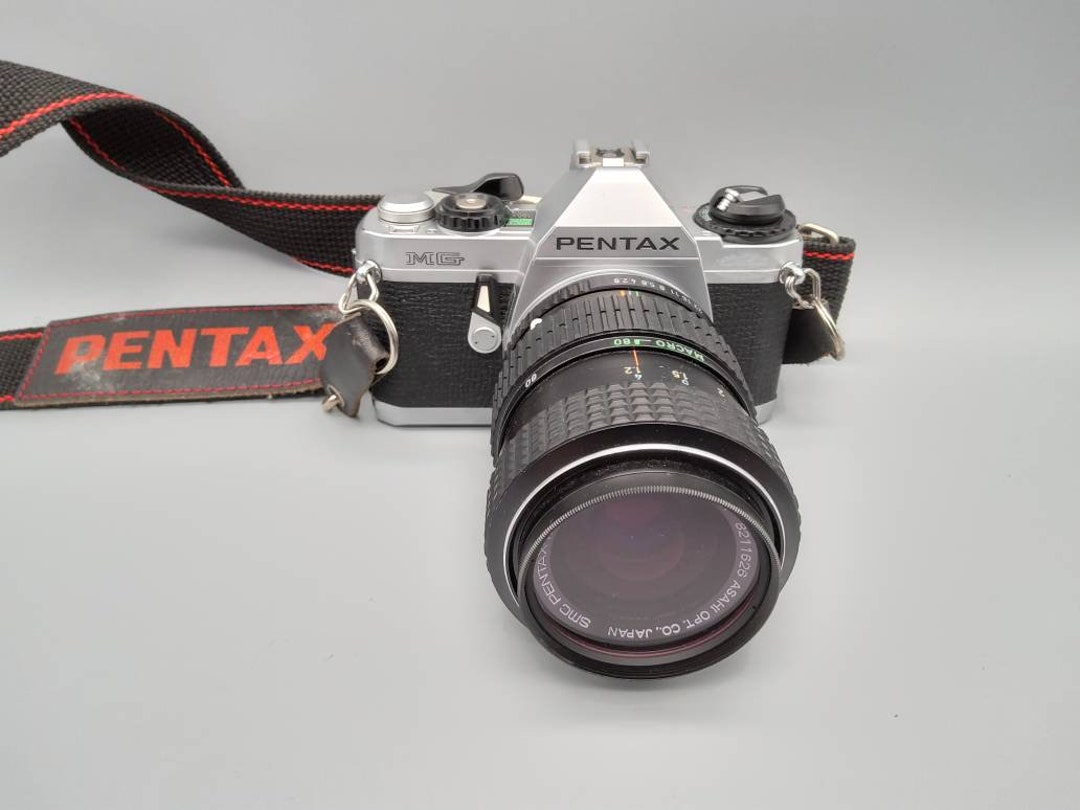 Pentax MG Camera, Lens SMC Pentax M Zoom 40 - 80 Mm Asahi Japan. 1981 ...