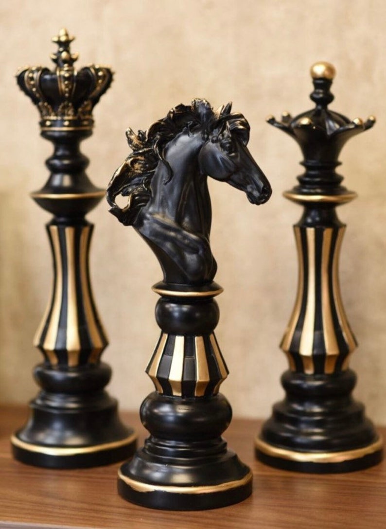 Large Chess Statue Horse Sculpture,chess Set of 3 Elegant Chess Statue ...