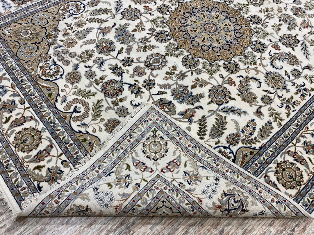 White Gold Traditional Persian Hand Knotted Wool and Silk Rug ...