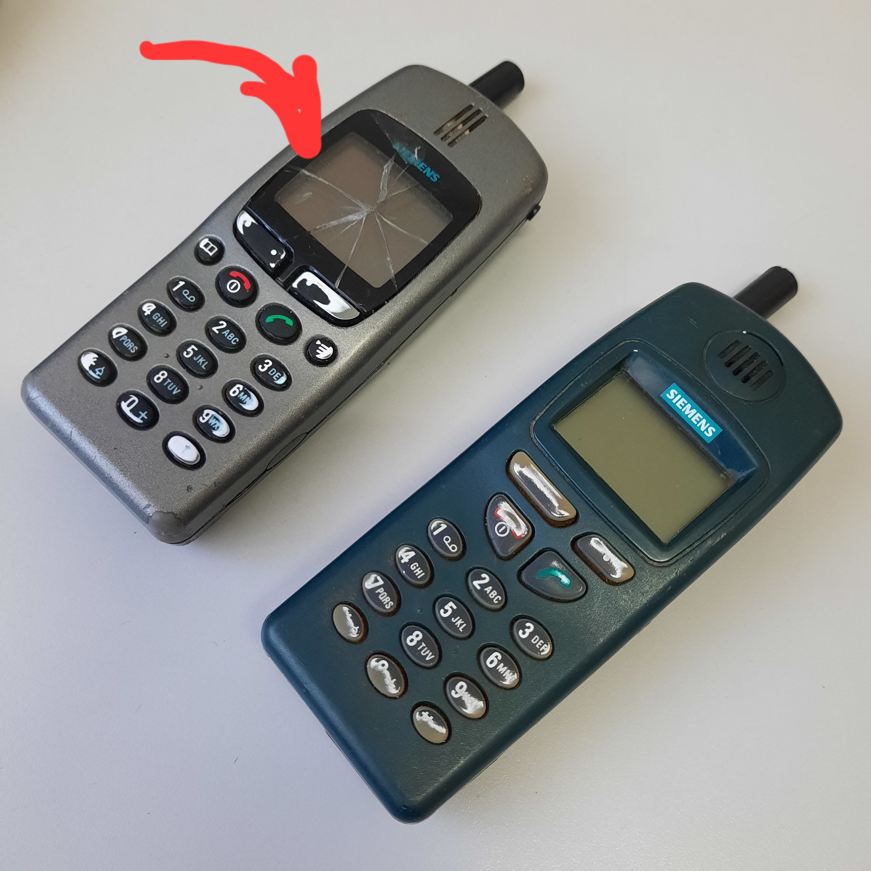 10 Vintage Mobile Phones Ericsson, Motorola, Alcatel, Trium, Samsung ...