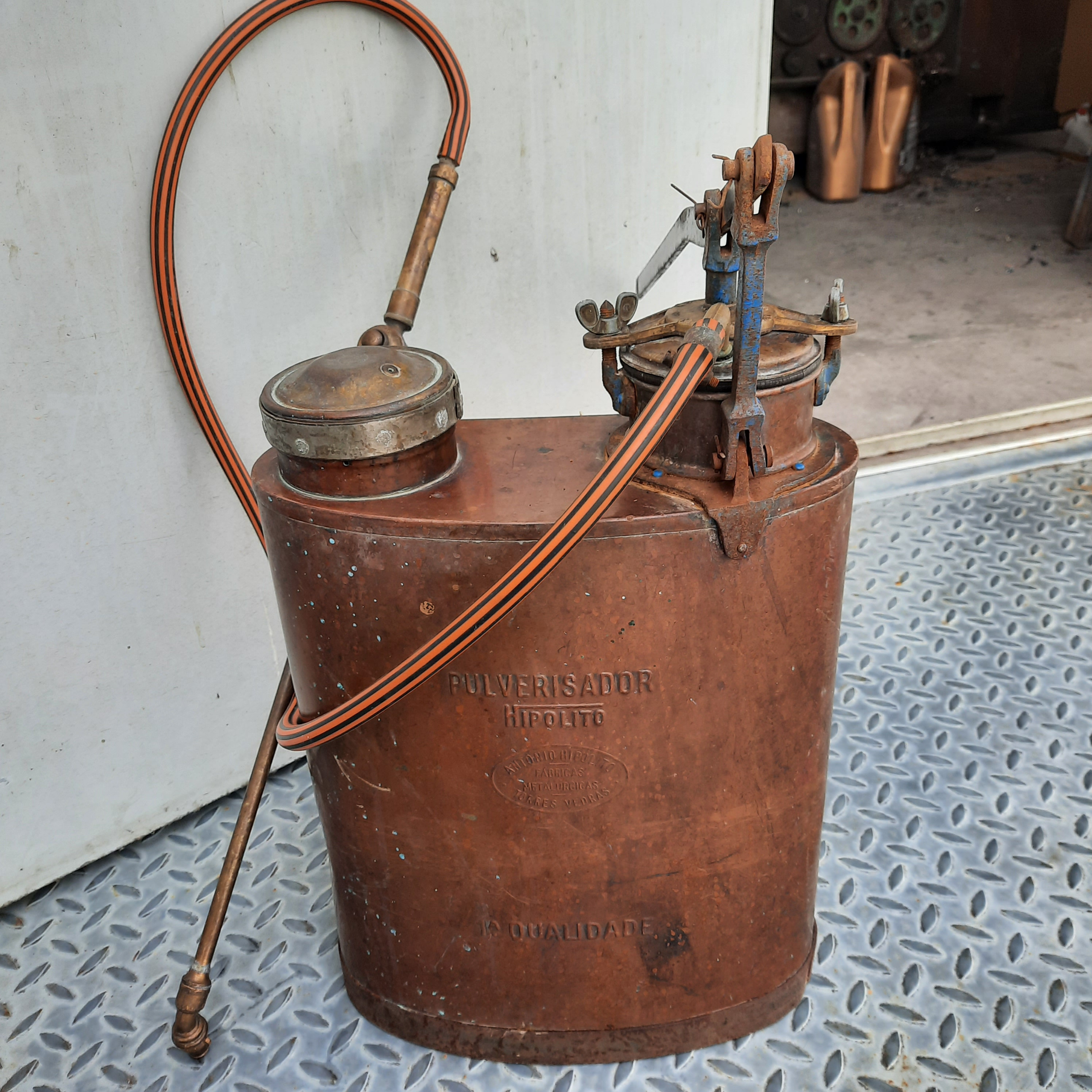 Vintage Copper Sprayer / Hipolito Brand Hand Sprayer / Antique Backpack ...