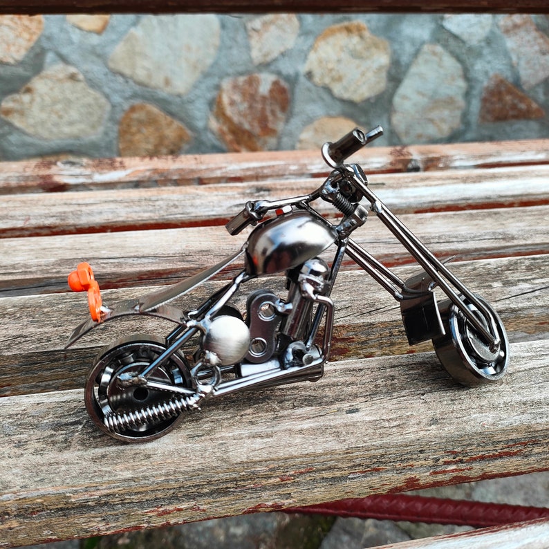 Scrap Metal Art Motorbike Sculpture Weld Art-motorcyclist Gift Ideas ...