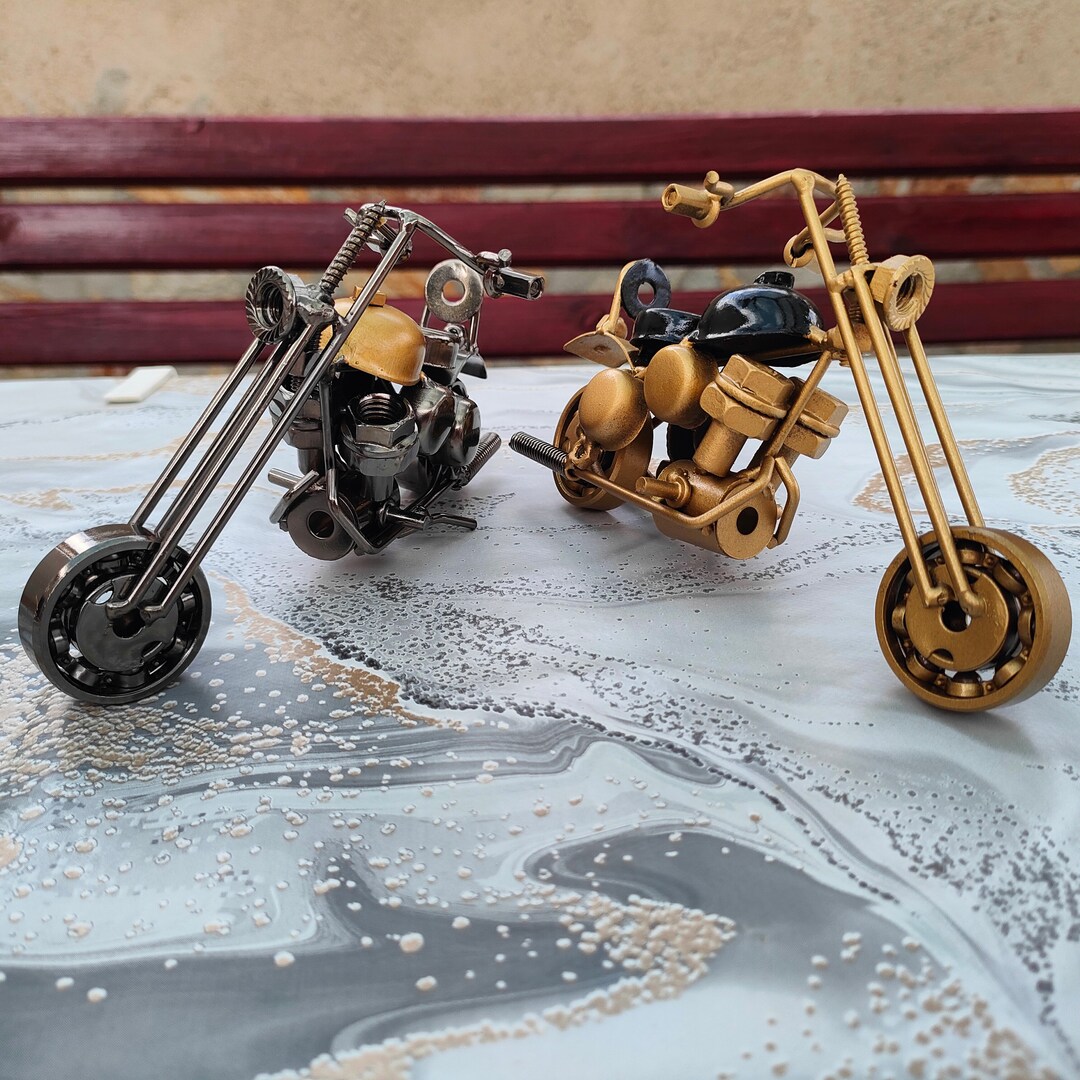Scrap Metal Art Motorbike Sculpture Weld Art-motorcyclist Gift Ideas ...