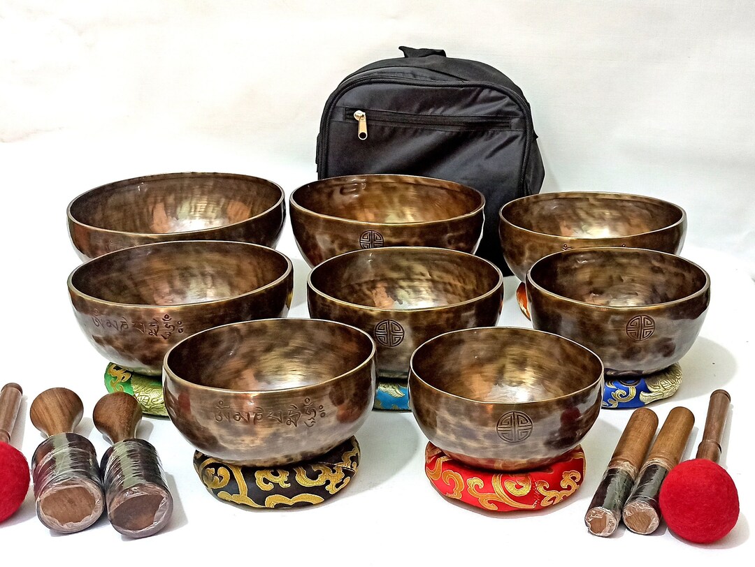 Professional Full Moon Singing Bowl Set of 8 Bowls With Perfect Chakra ...