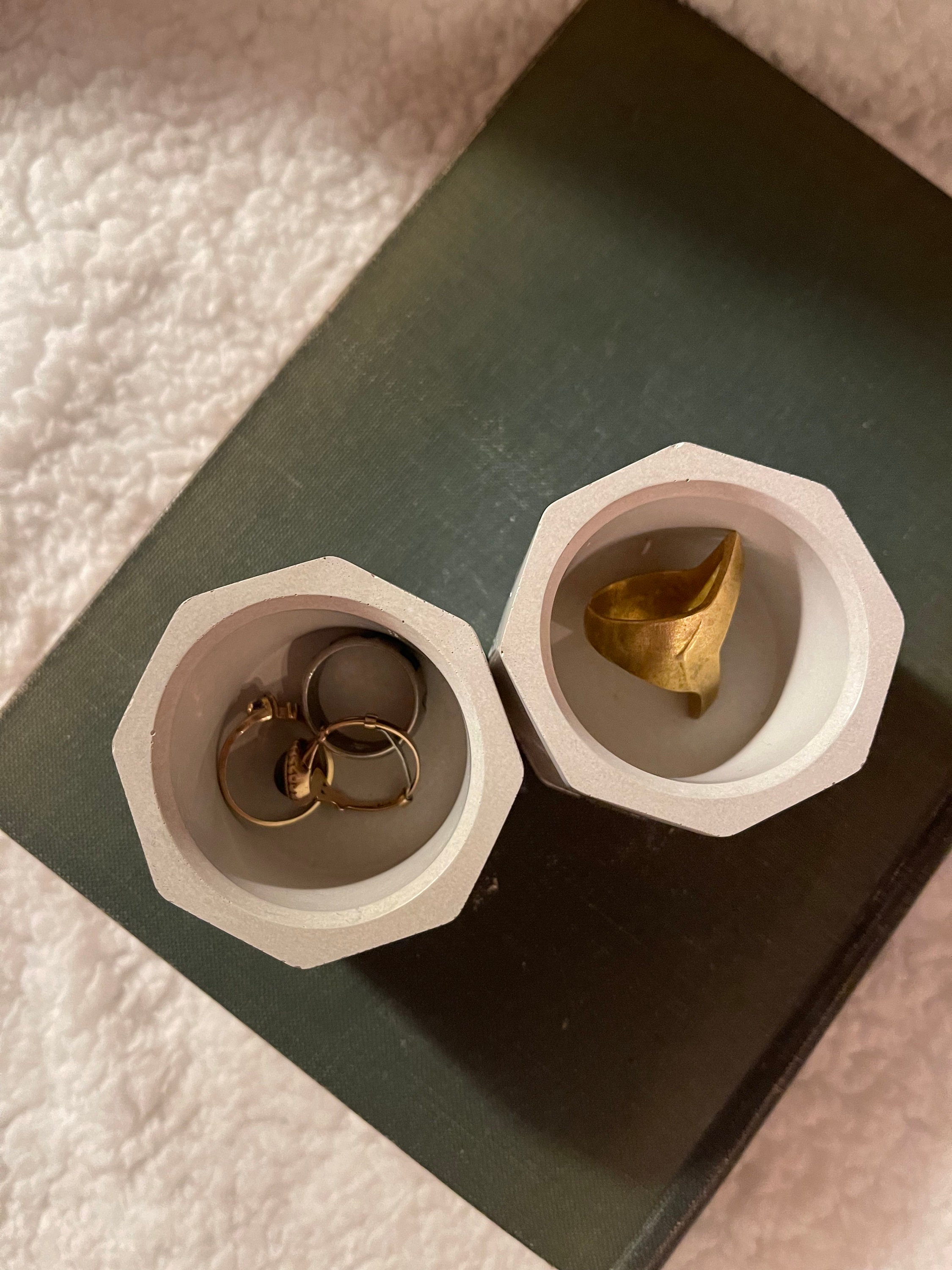 Small Geometric Octagon Cement Vessel Planter Octagon - Etsy