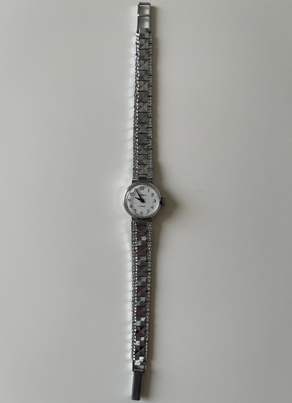 Rare Vintage 1980s Russian Chaika 17 Jewels Ladie's M… - Gem