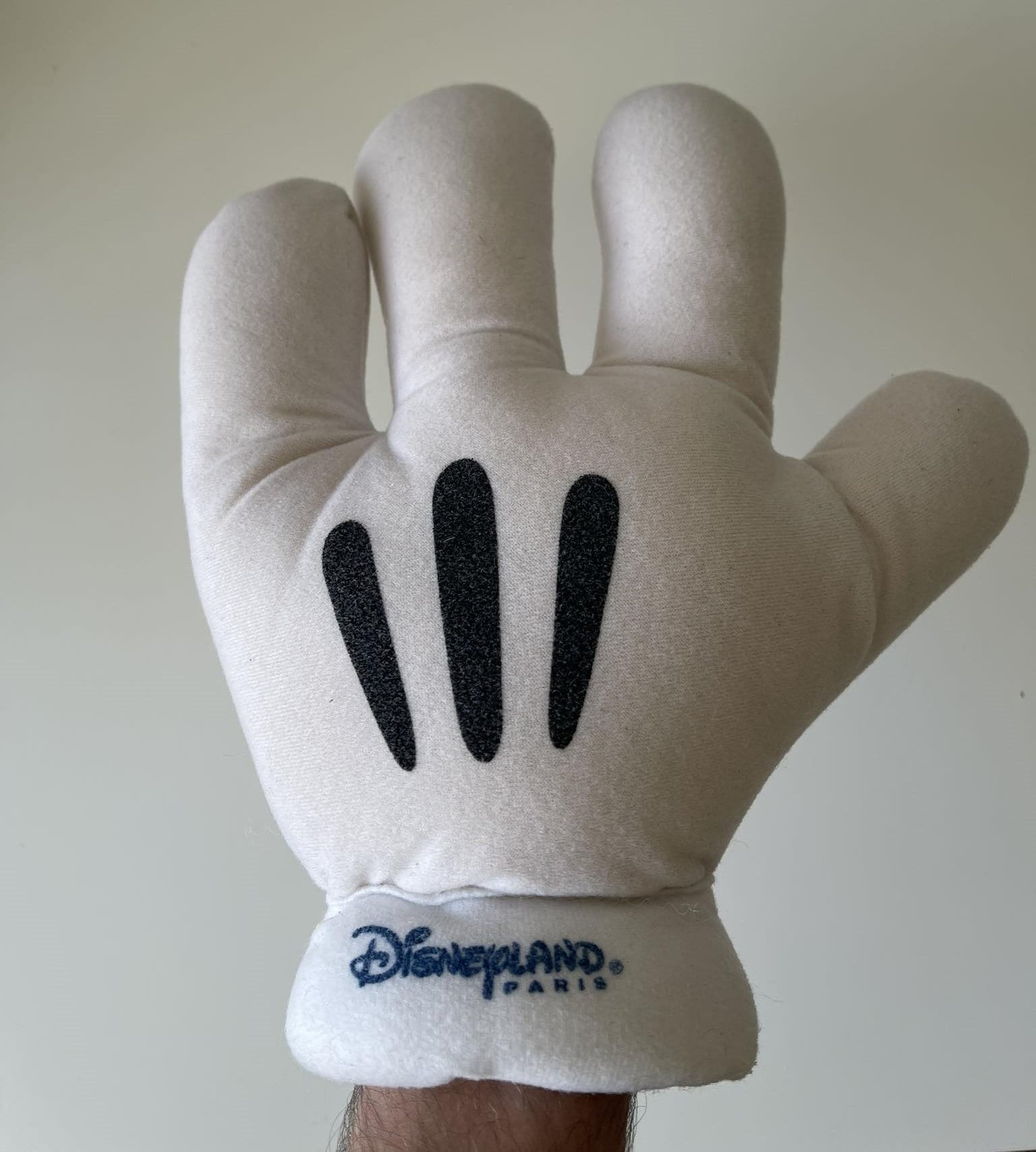 Contorno Del Guante De Mickey Mouse