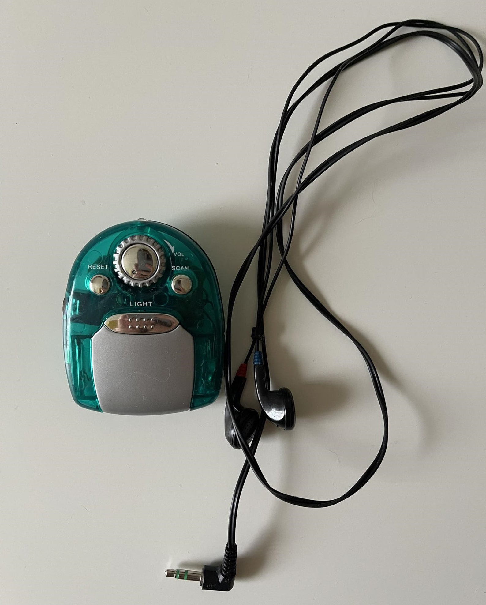 Original Vintage Handheld Pocket Fm Radio With Lights and Earphones ...