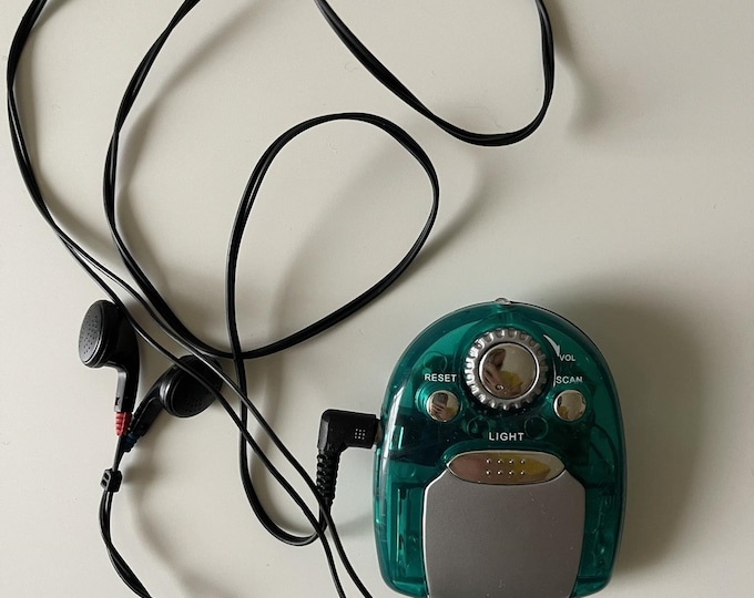 Original Vintage Handheld Pocket Fm Radio With Lights and Earphones ...