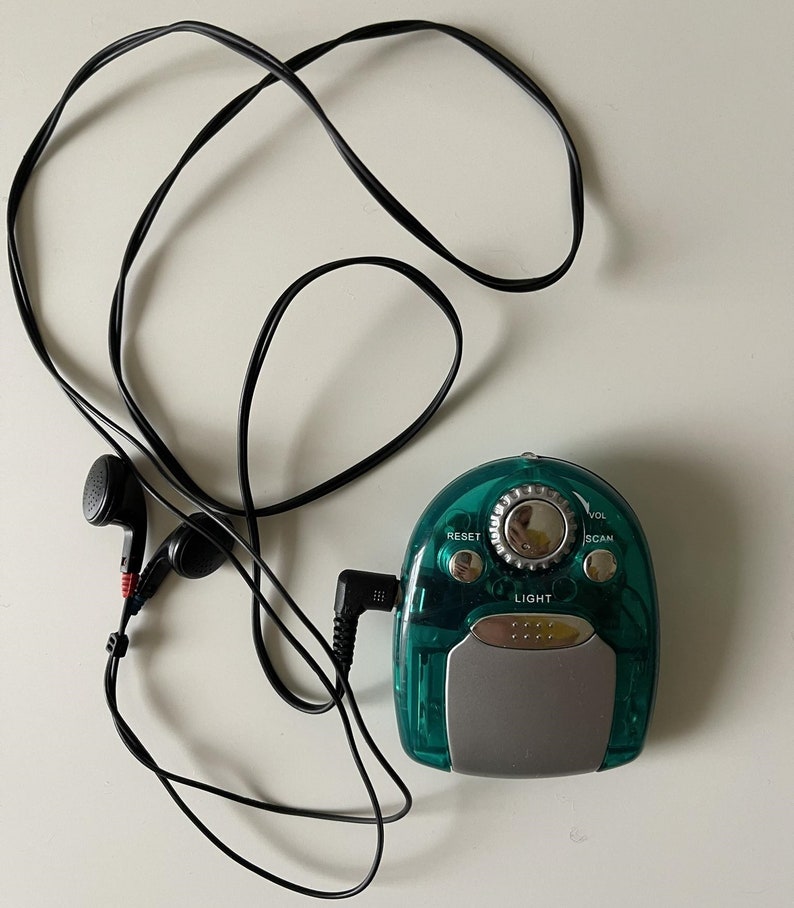 Original Vintage Handheld Pocket Fm Radio With Lights and Earphones ...