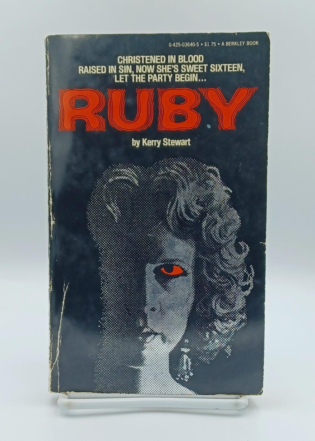 Ruby (1978) Kerry Stewart, Vintage Horror Paperback Fiction 0425036405 ...