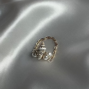 Seashell Chain Ring US | Shell Pearl Jewelry | Mermaid Aesthetic Ring ...
