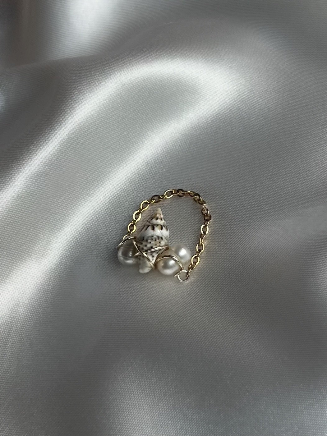 Seashell Chain Ring US | Shell Pearl Jewelry | Mermaid Aesthetic Ring ...
