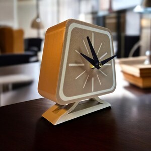 Orbitron Desk Clock Retro Futuristic Space Age Desk Clock, Mid Century ...