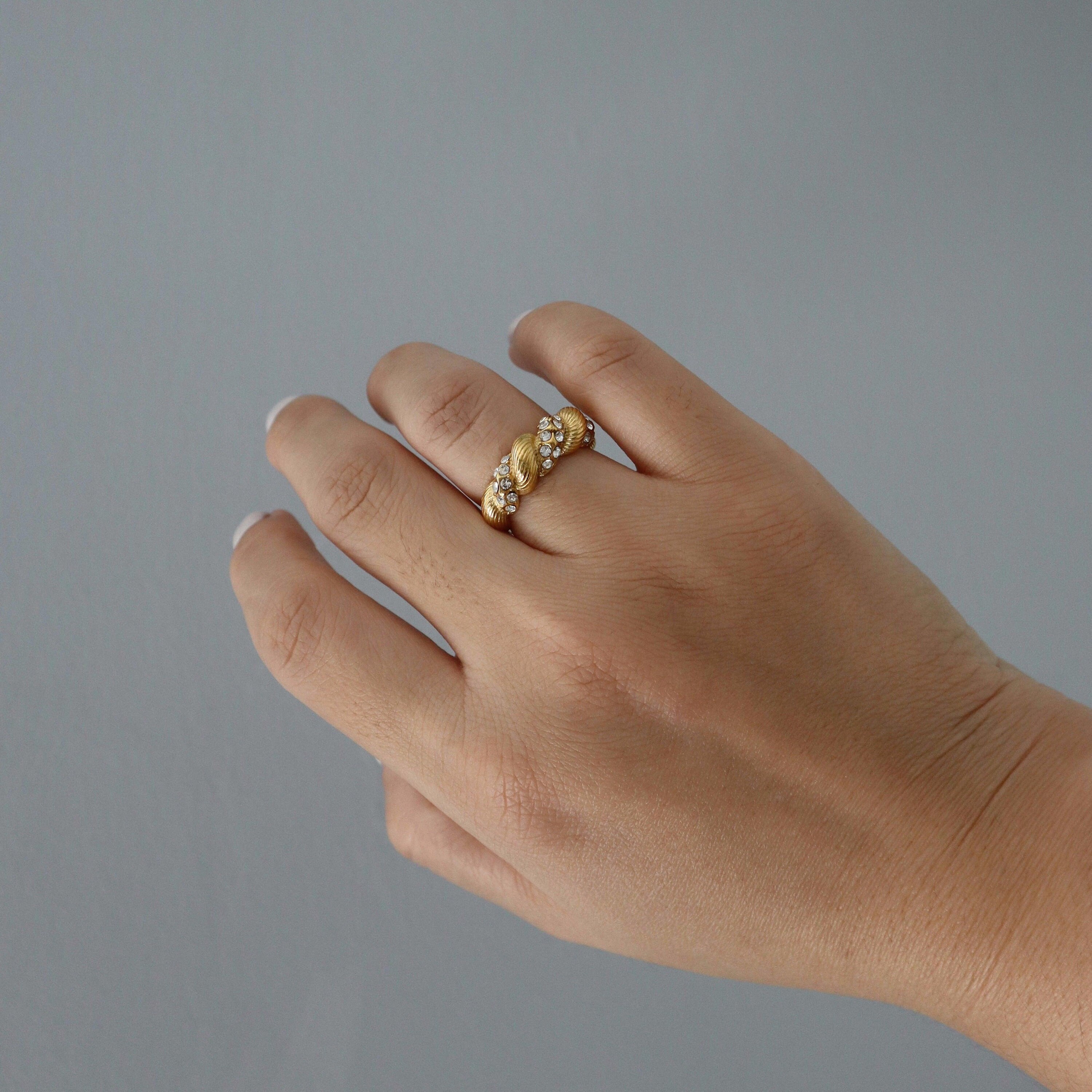 CZ Ring Ari Ring Twisted Ring - Etsy