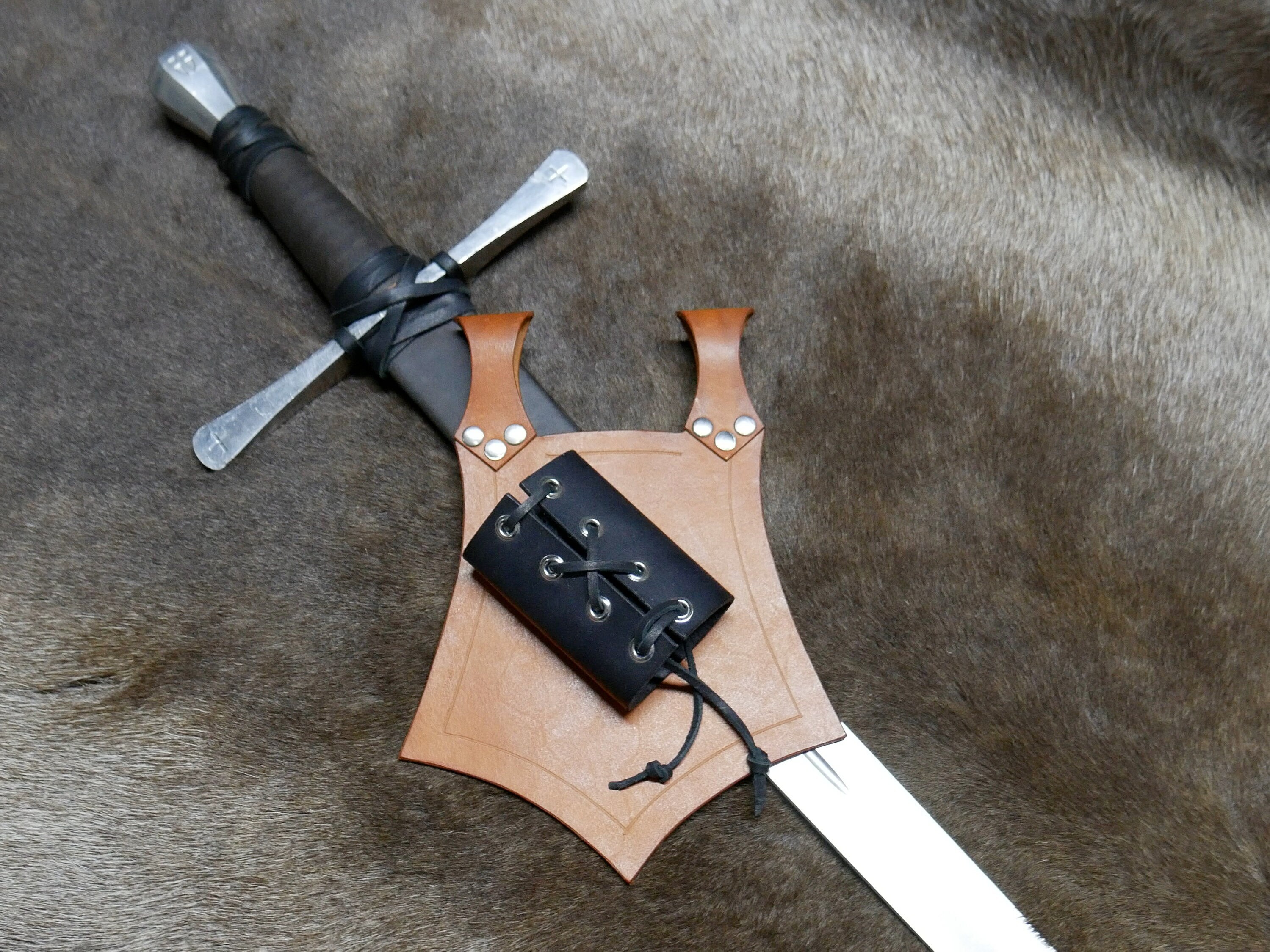 Leather Sword Frog Renaissance Leather Sword Holder LARP Sword Holder ...