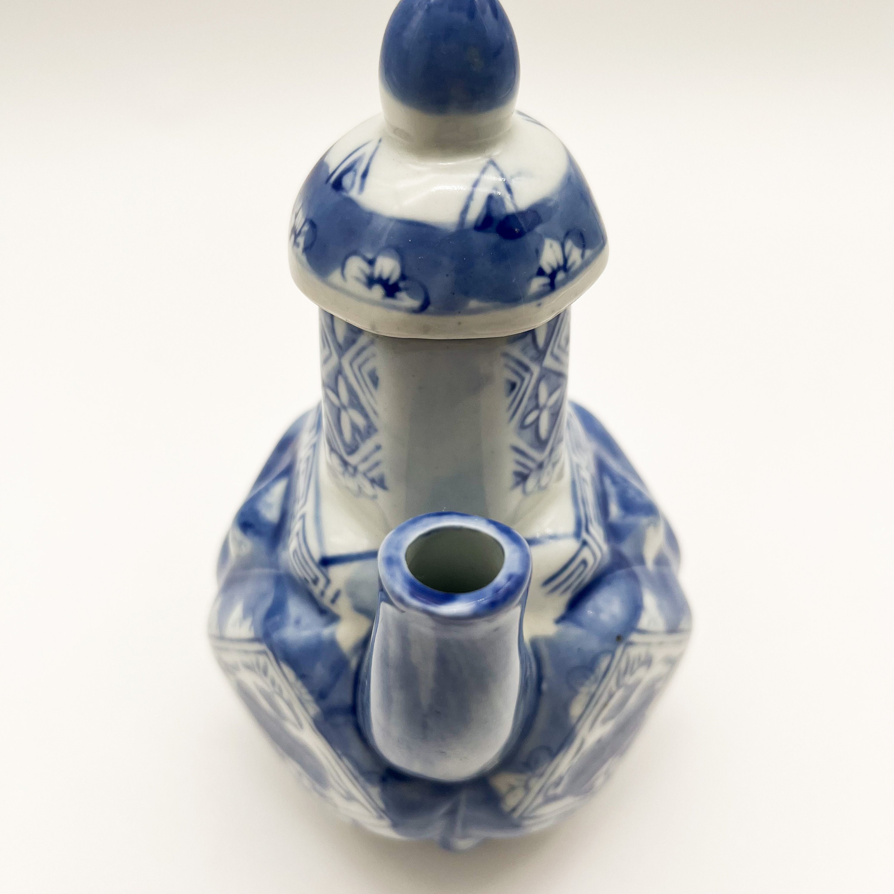 Vintage Fan Fong Decorative Teapot Chinese Blue and White Porcelain ...