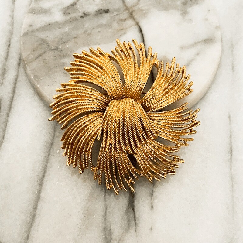 Monet Brooch - Etsy