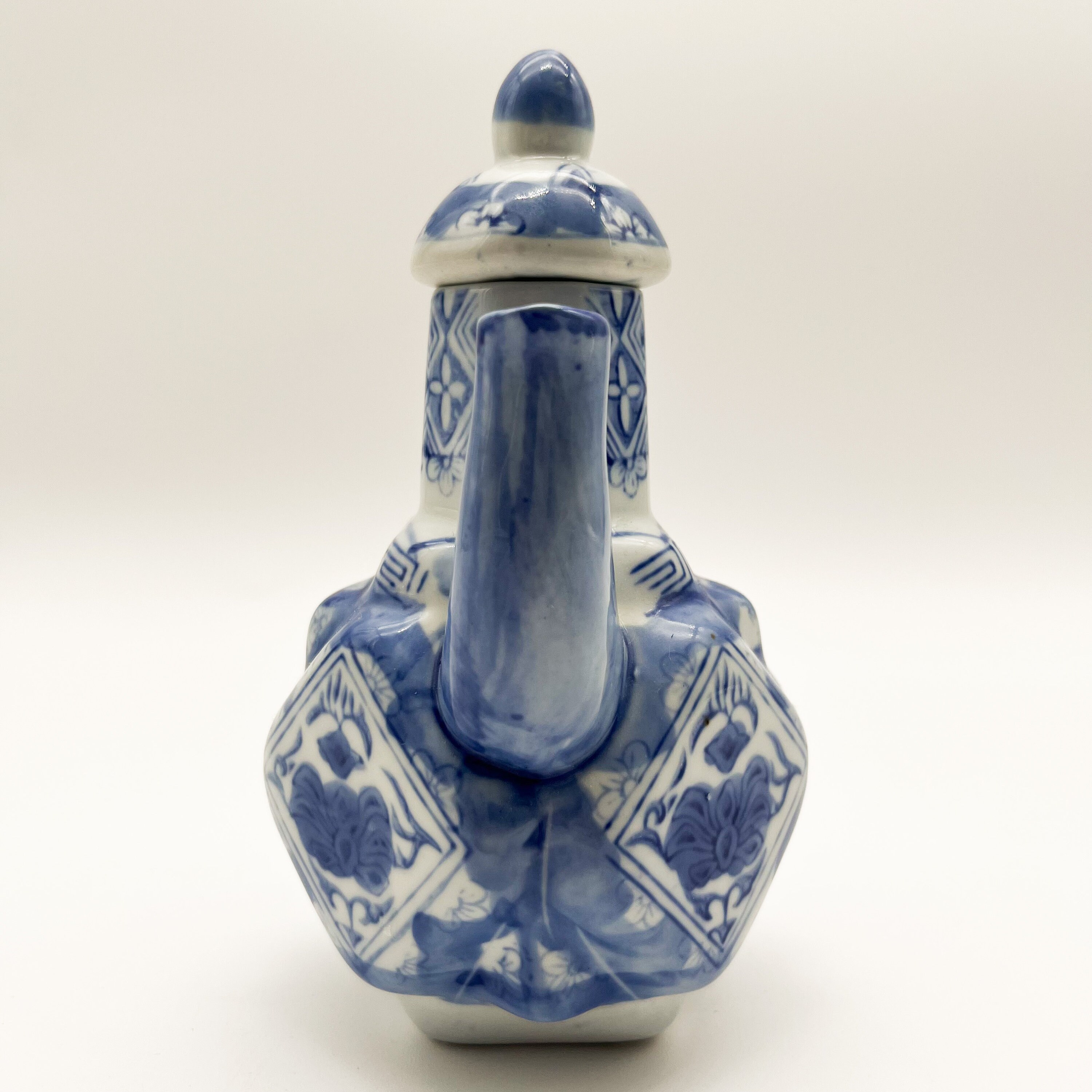 Vintage Fan Fong Decorative Teapot Chinese Blue and White Porcelain ...