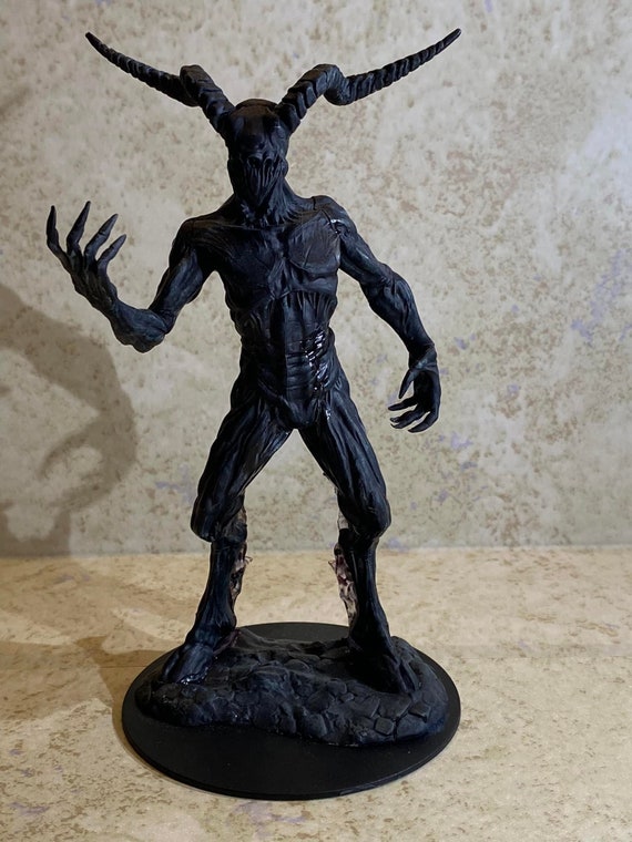 Painted Nolzur's Nightwalker - Etsy