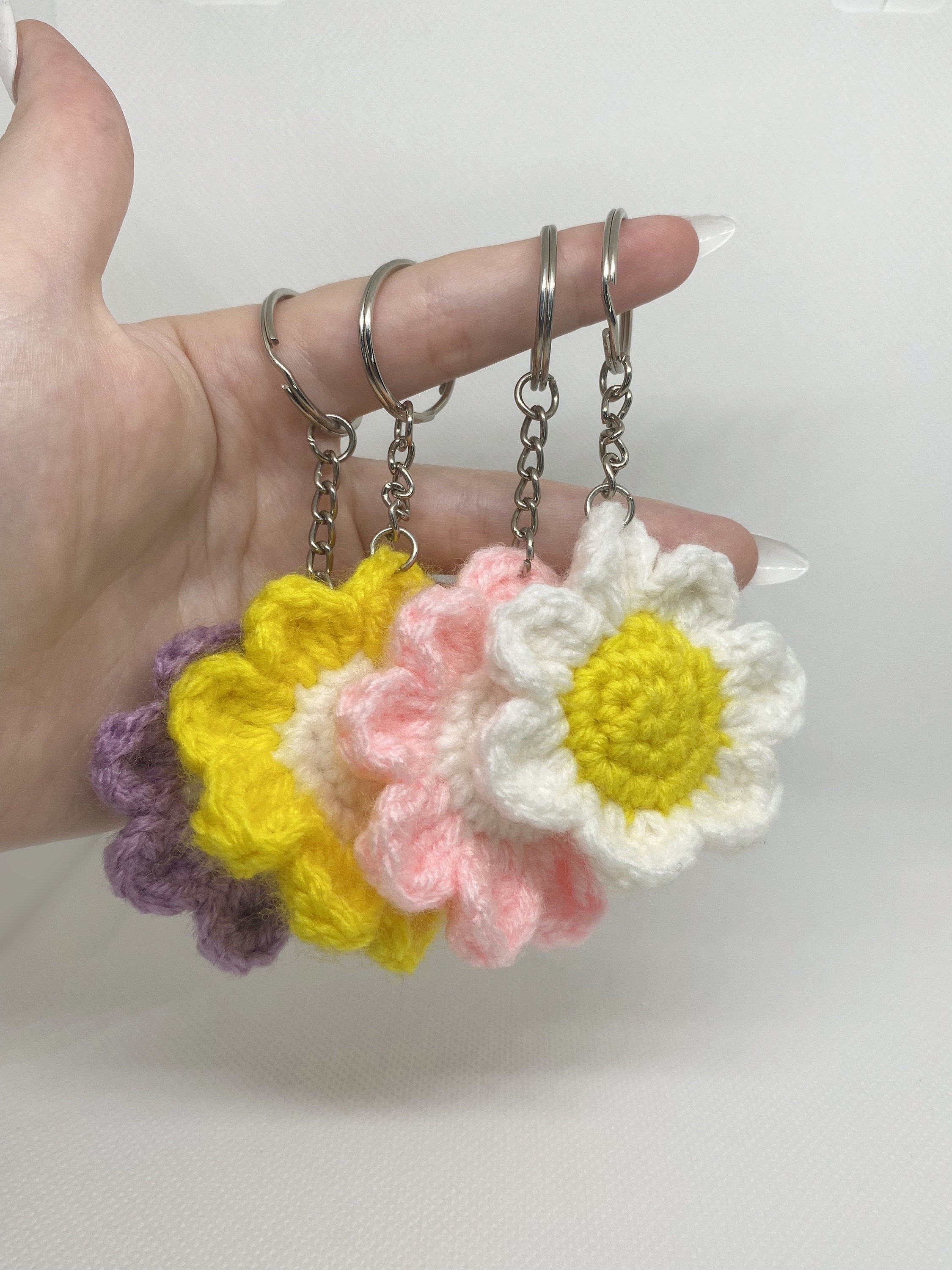 Crocheted Flower Keychain, Amigurumi Flower Keychain, Daisy Purse ...