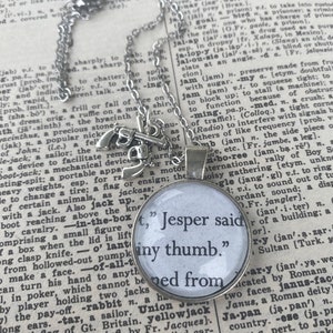 Jesper Fahey Six of Crows Book Necklace, Handmade Unique Book Quote ...