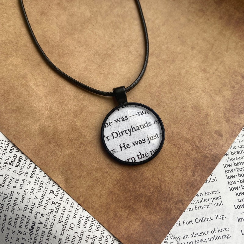 Book Page Necklace - Etsy