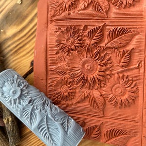 Sunflower Texture Roller: 3D Embossing for Clay & Soap (10cm) - Etsy