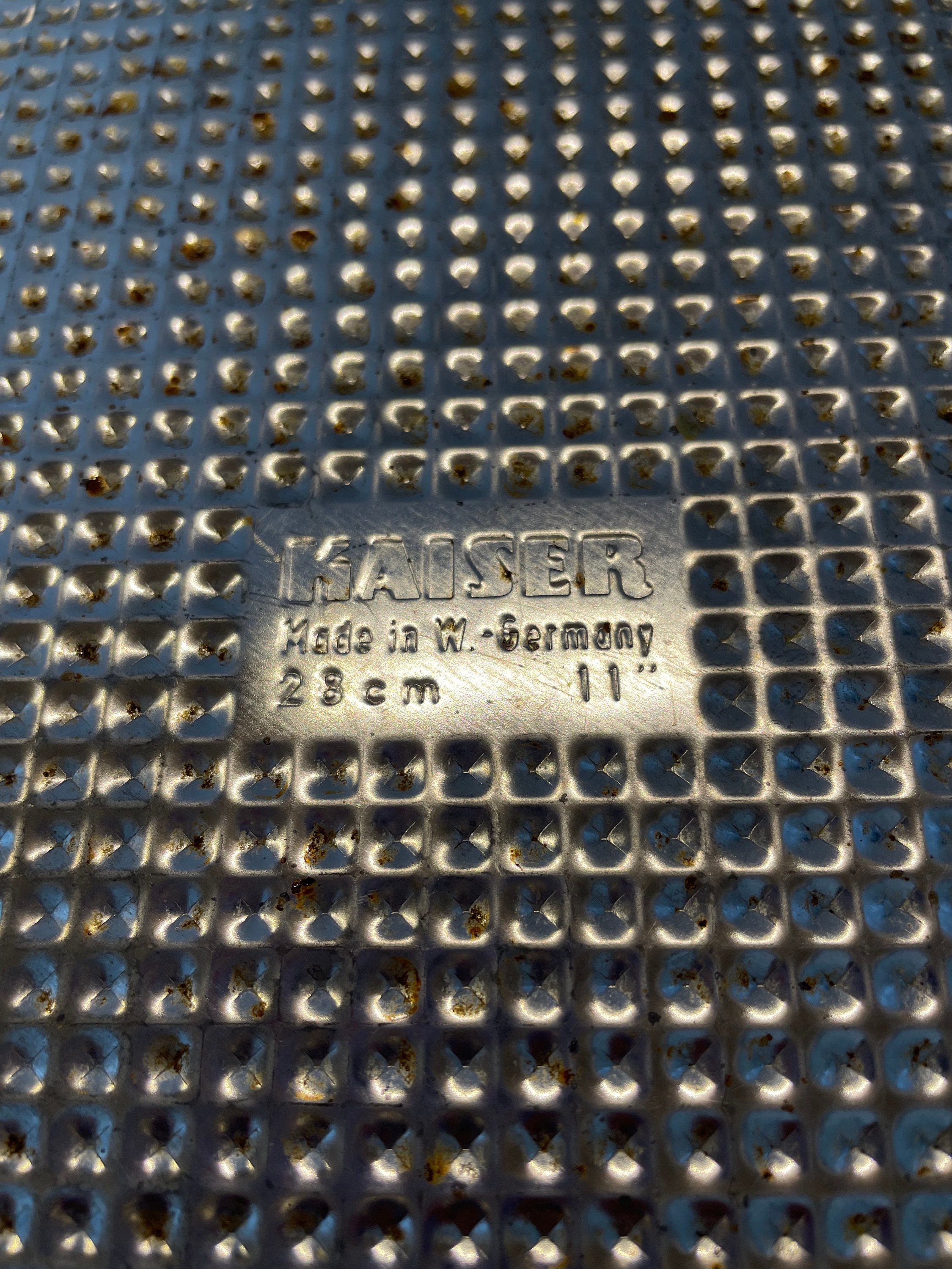 West German Fruit Flan Waffle Pattern Baking Pan, Vintage Kaiser W ...