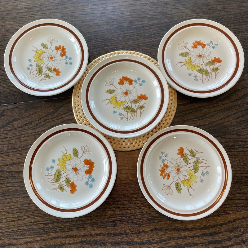 Four Seasons Plate - Etsy