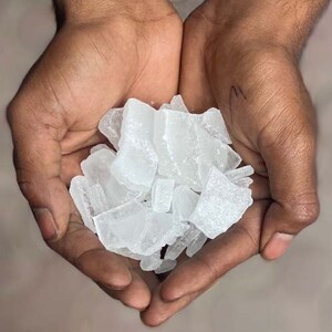 Pure Camphor Powder, Original Bhimseni Camphor for Pooja, Medication ...