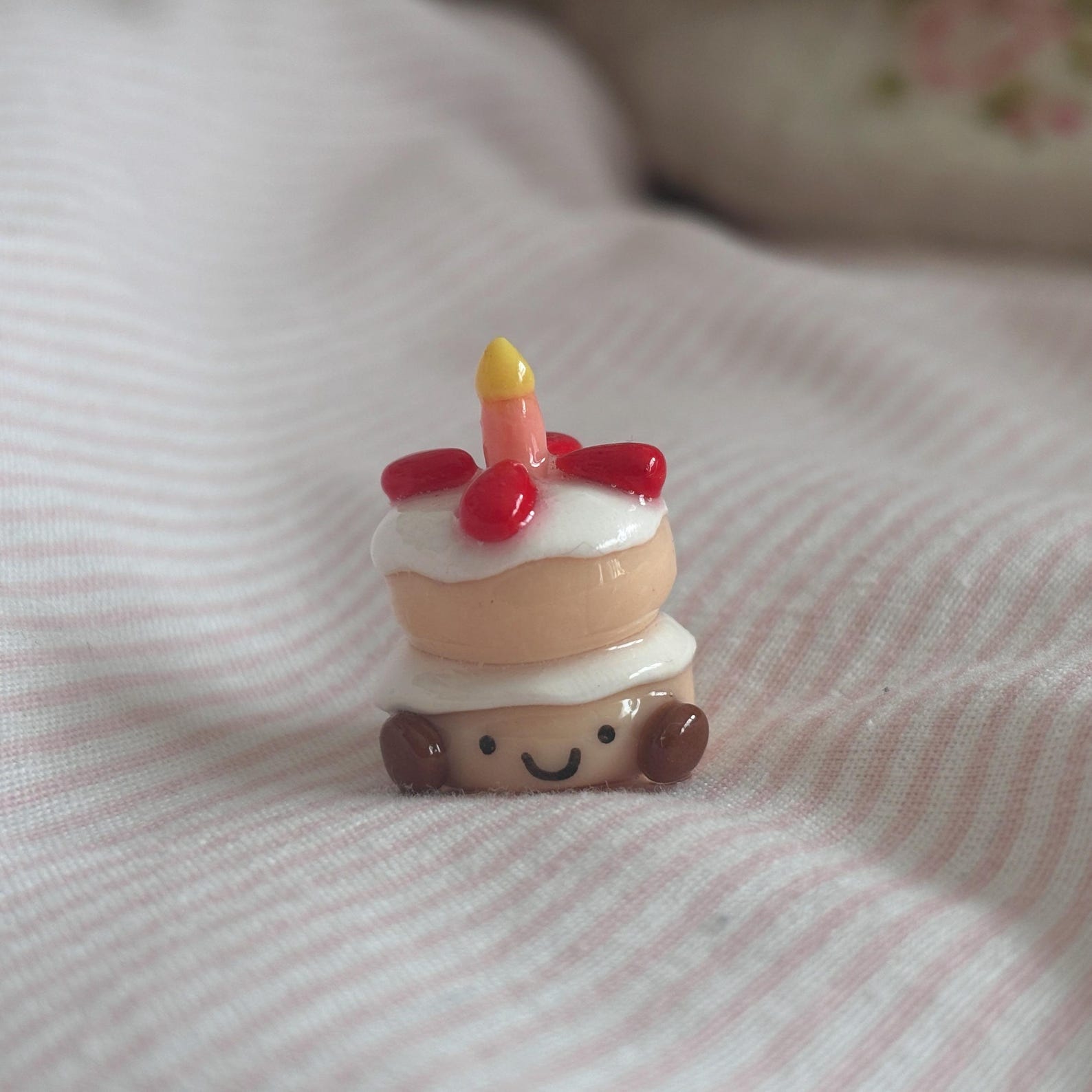 Small Amusable Desk Figurines !! - Etsy