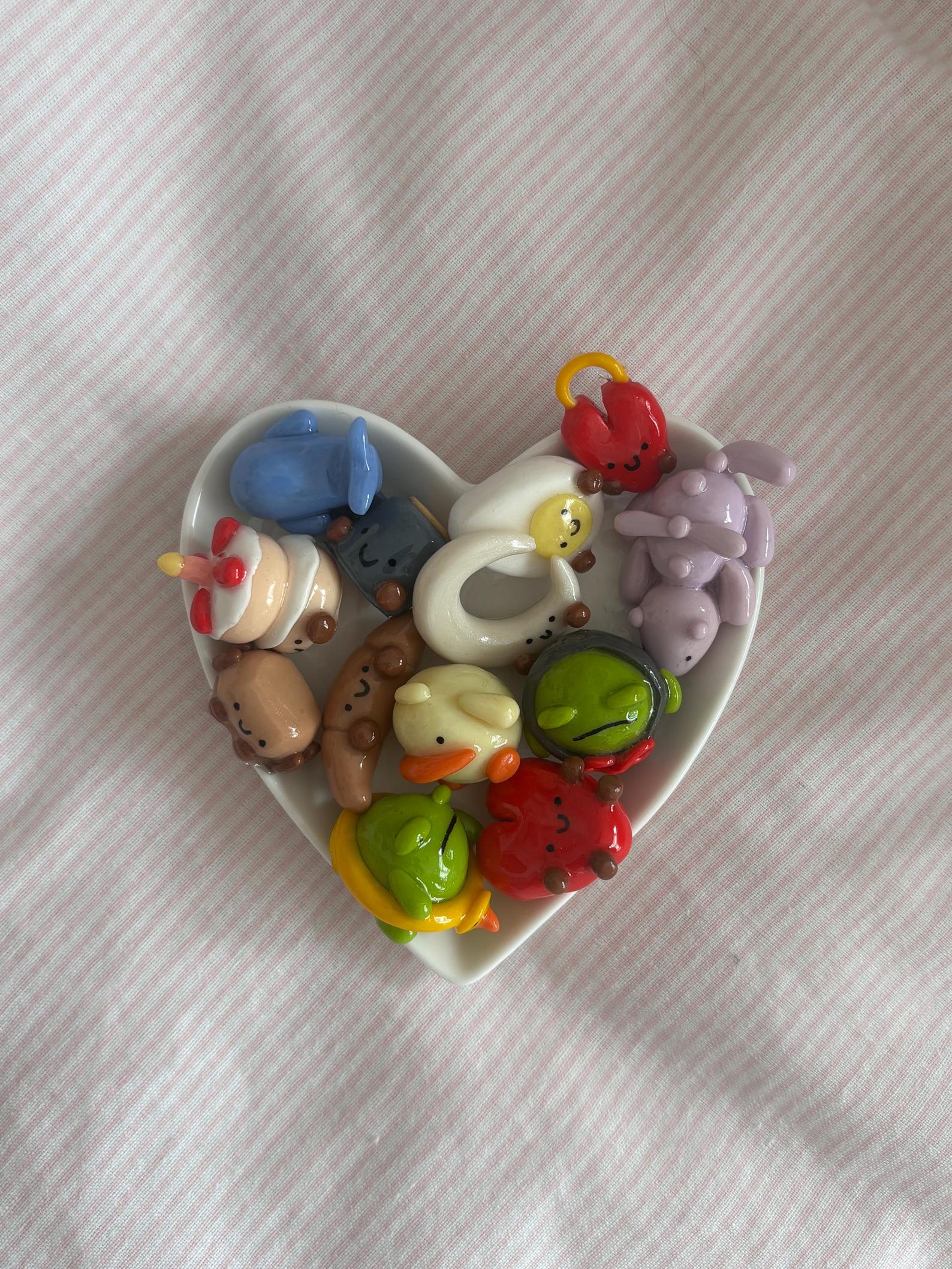 Small Amusable Desk Figurines !! - Etsy