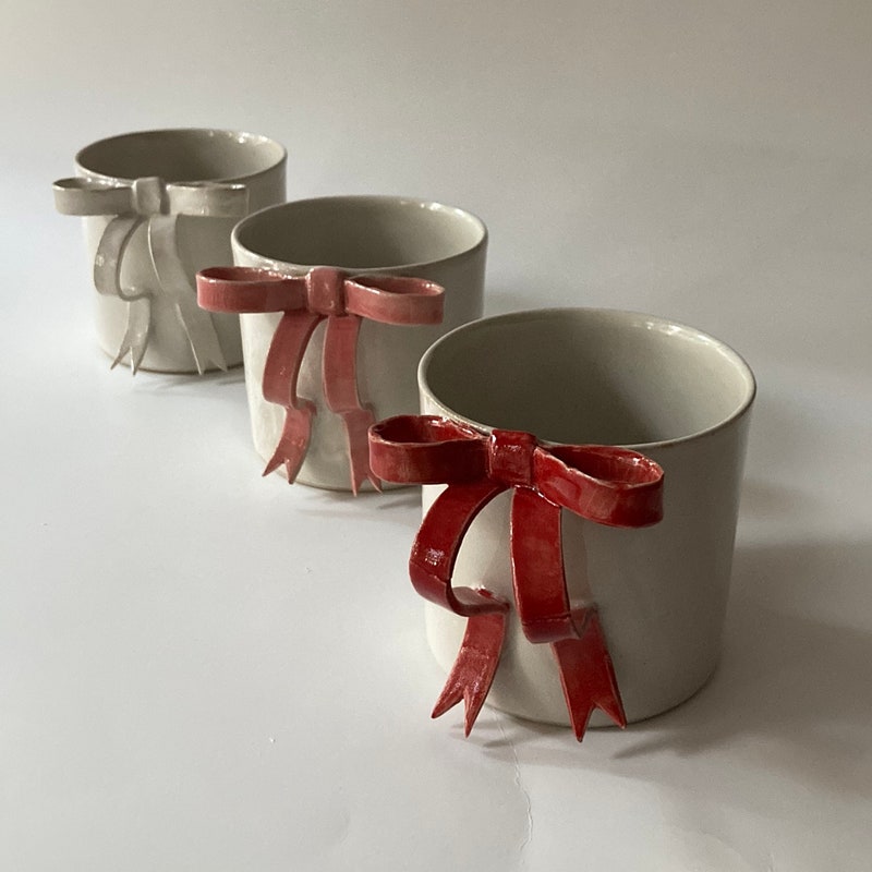 Red Bow Pottery Mug - Etsy UK