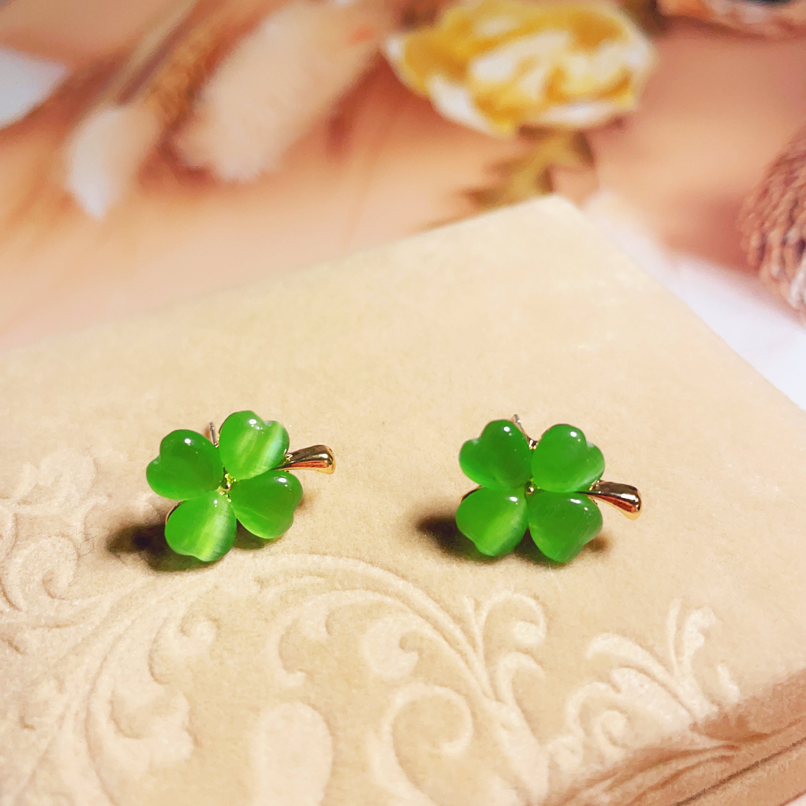 Four Leaf Clover Plugs Earrings Flower Earrings Gold Emerald - Etsy