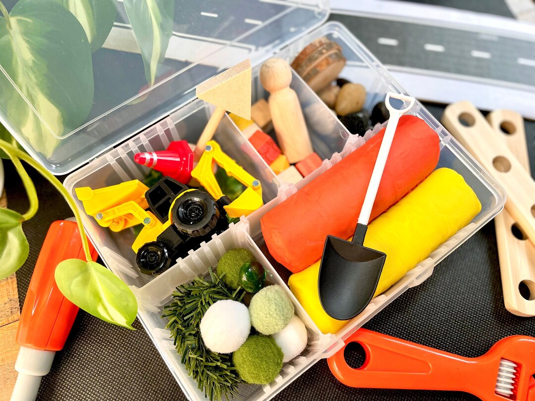 CONSTRUCTION Mini Playdough Kit Small World Sensory Play - Etsy UK