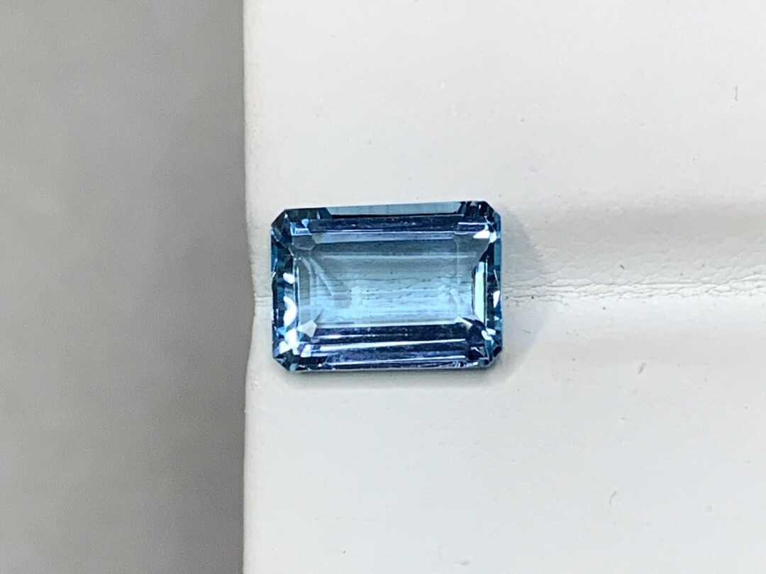AAA Aquamarine Gemstone: Octagon Cut Sky Blue Stone, 3.5ct March ...