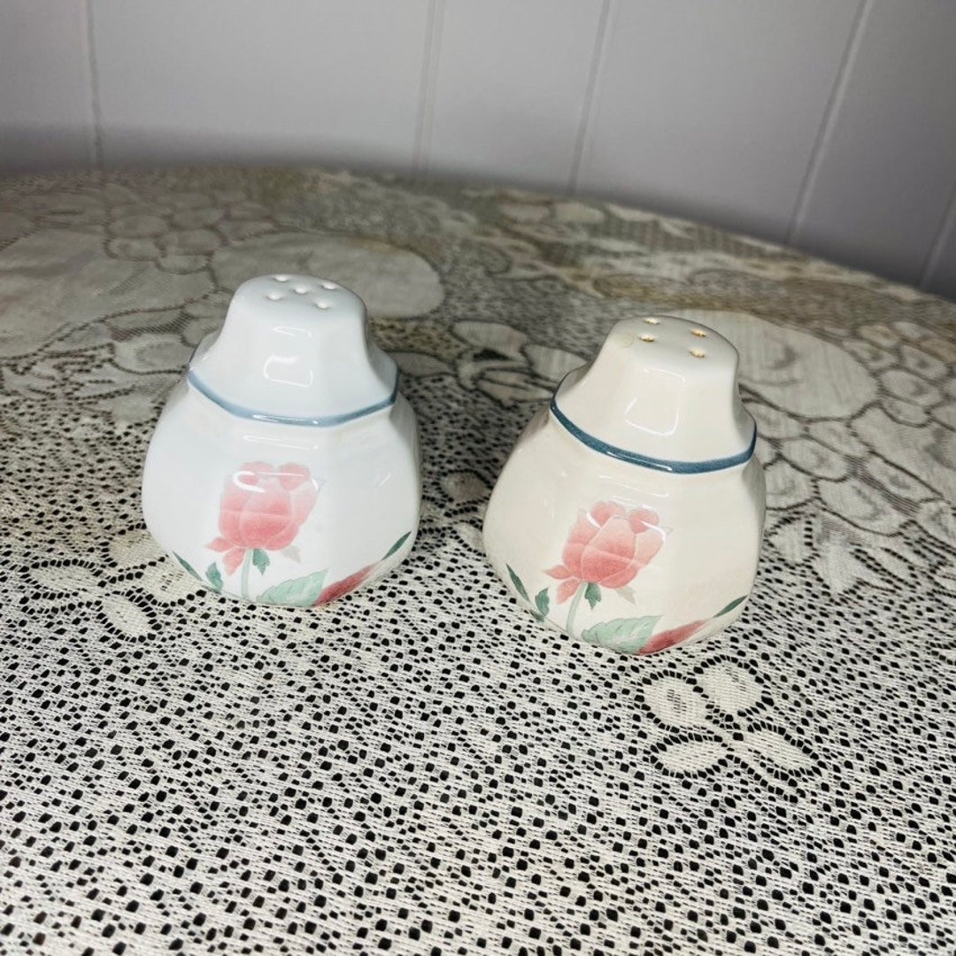 Vintage Mikasa Japan Salt and Pepper Shakers - Etsy