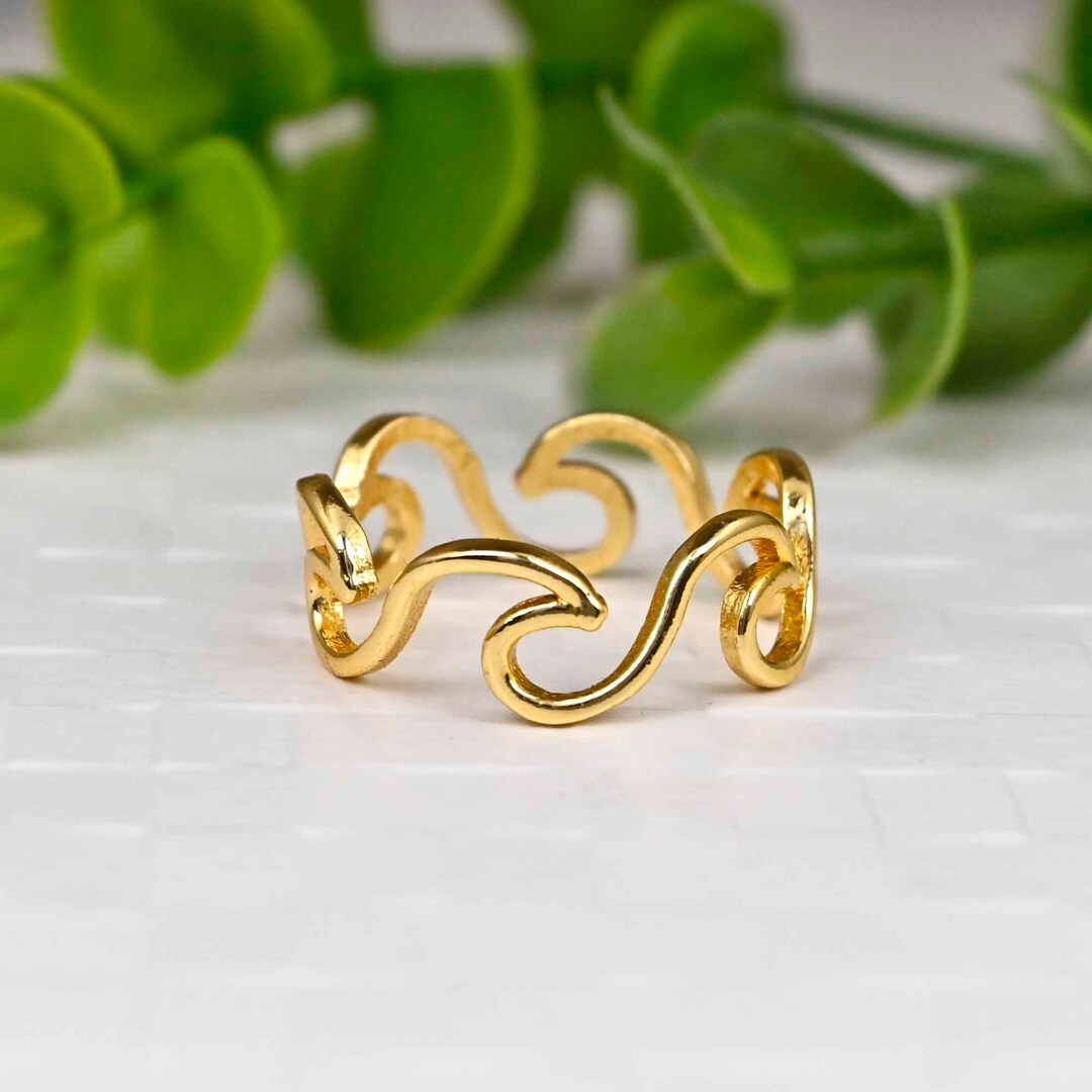 Handmade Ripple Stacking Ring - 14k Gold Filled or Brass Squiggle Ring ...