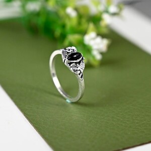 Black Obsidian Flower Ring: Sterling Silver Daisy Floral Jewelry - Etsy