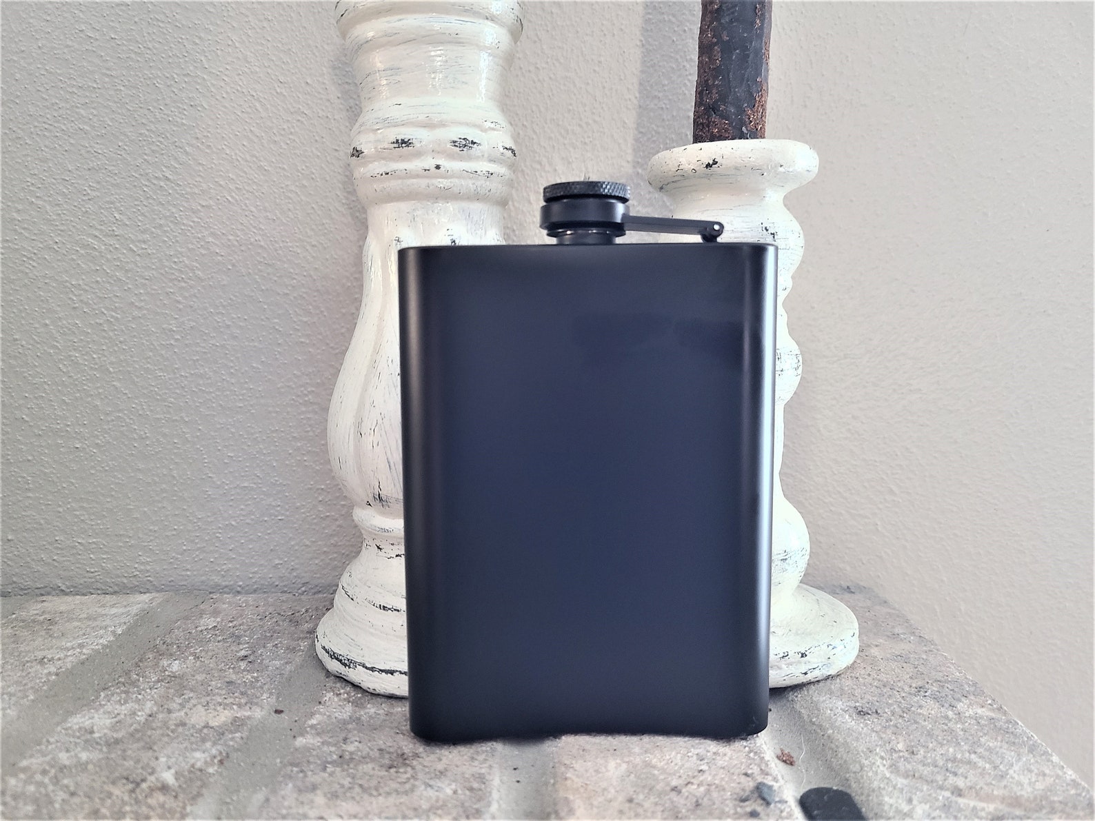 Funny Peeing Guy 8 Oz Black Hip Flask Party Favor Party Flask Whiskey ...