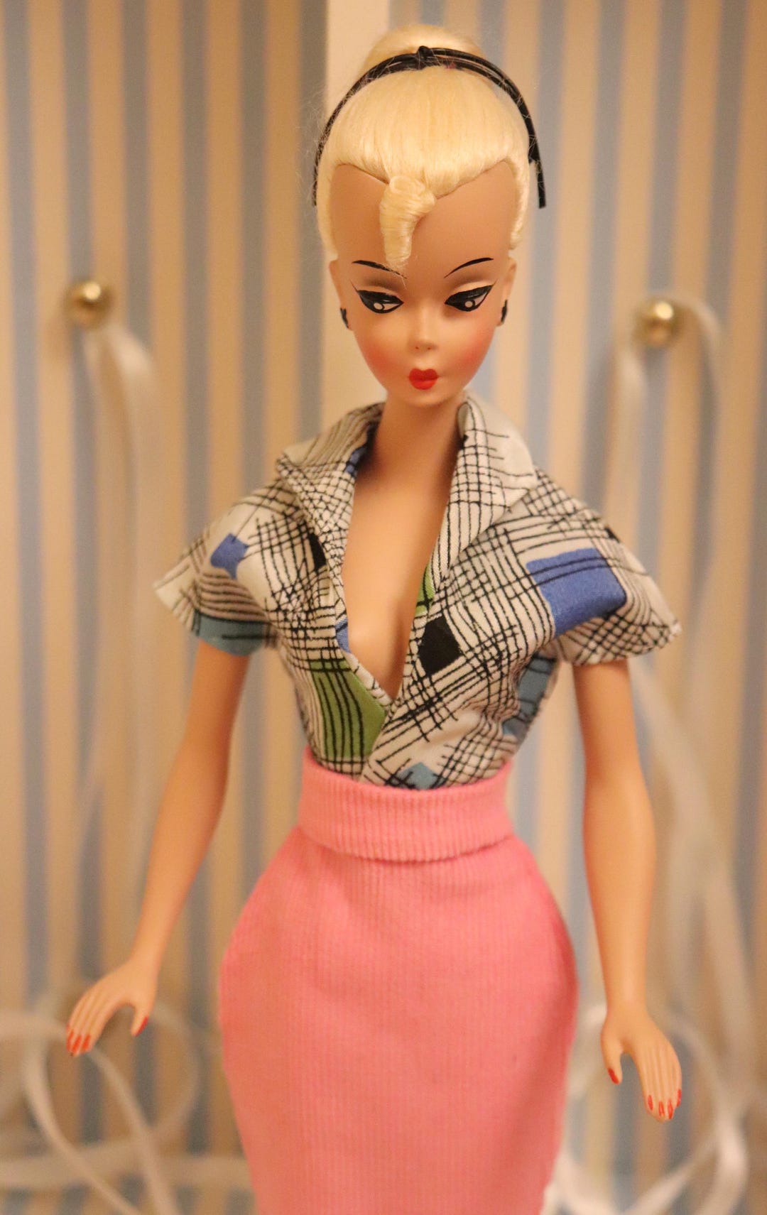 Small and Large Bild Lilli Doll Lunch Time ( No Doll) - Etsy