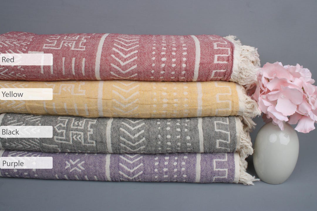 Bedspread, Bridal Shower Gift, Bridesmaid Gifts, 56"x75" Cotton Throw ...