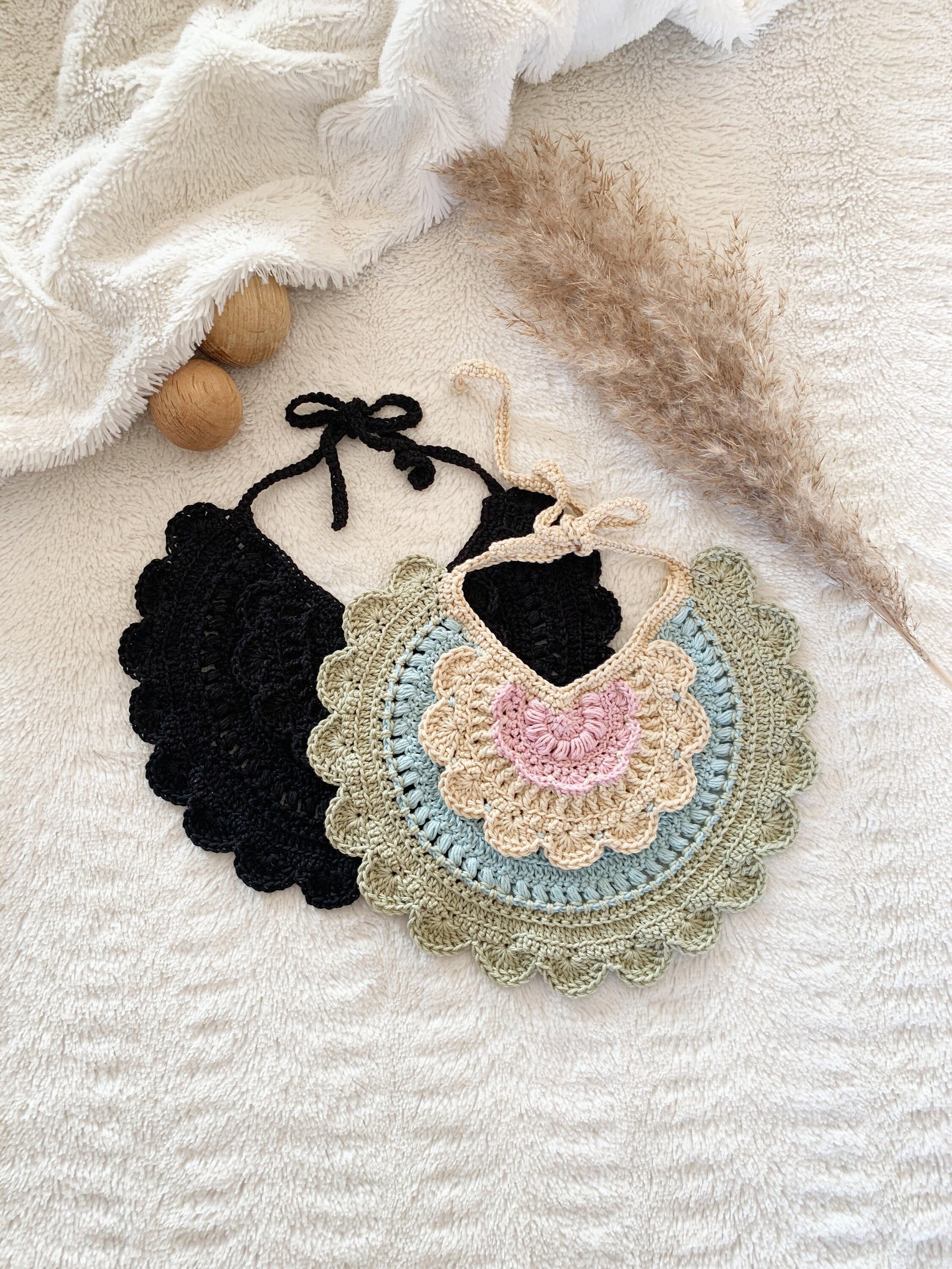 Crochet Bib Pattern, US & Swedish Terms (PDF) - Etsy