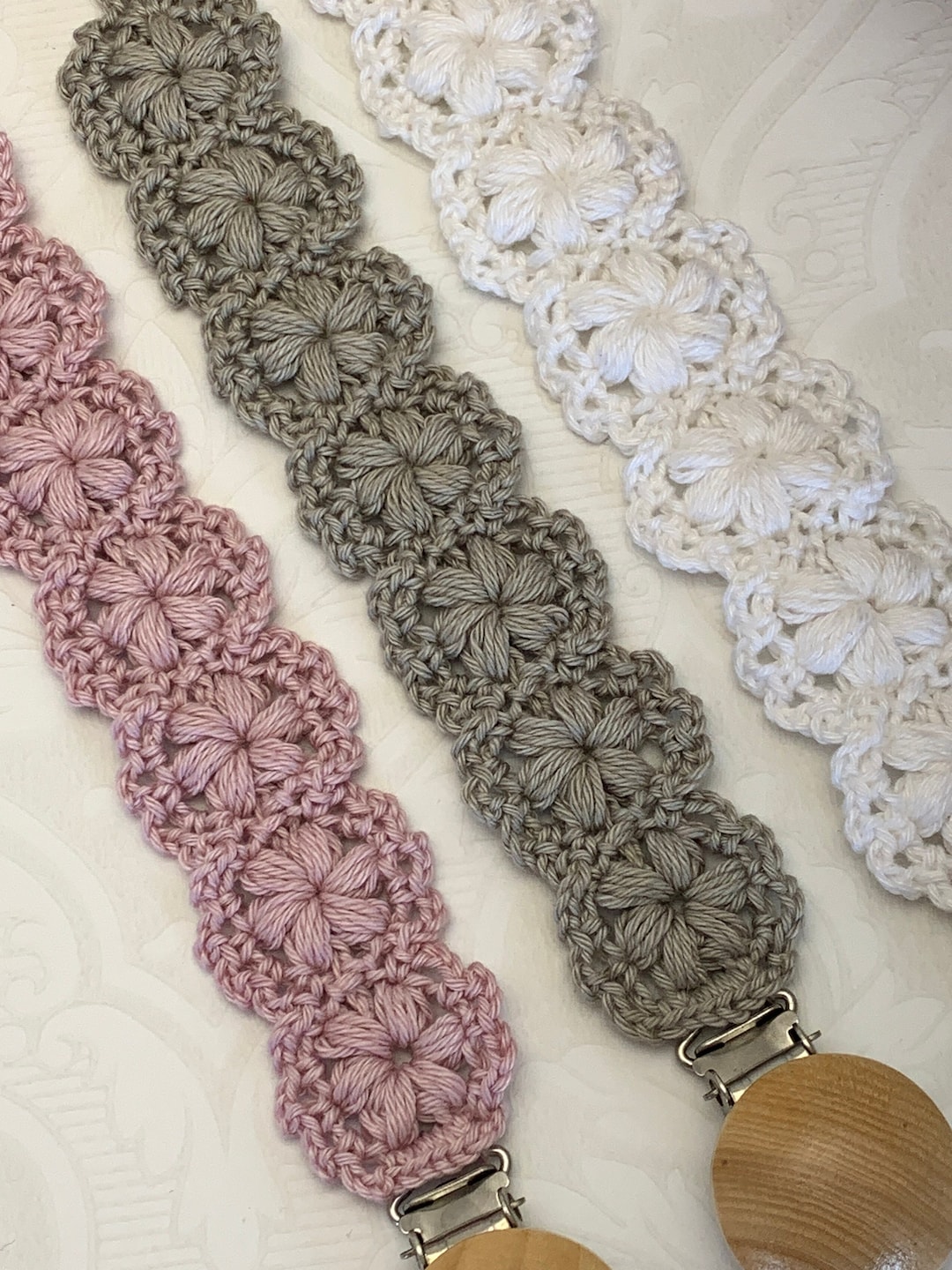 Crochet Pattern Pacifier Holder Buttercup, English US Terms & Swedish ...