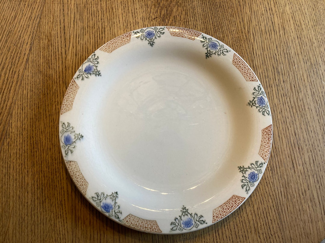 Set of 4 Longwy Tours Plates - Etsy
