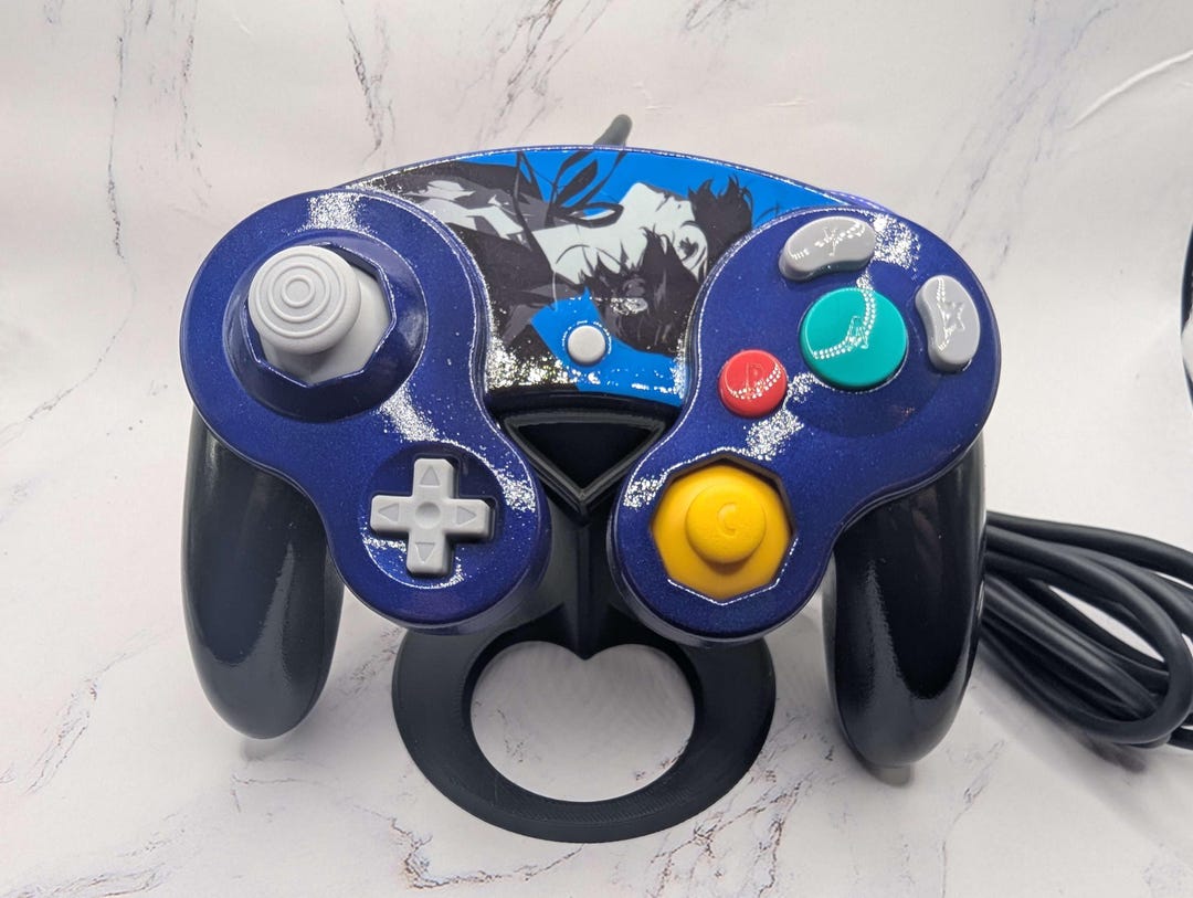 Makoto Yuki of Persona 3 Painted Custom Gamecube Controller Shell - Etsy
